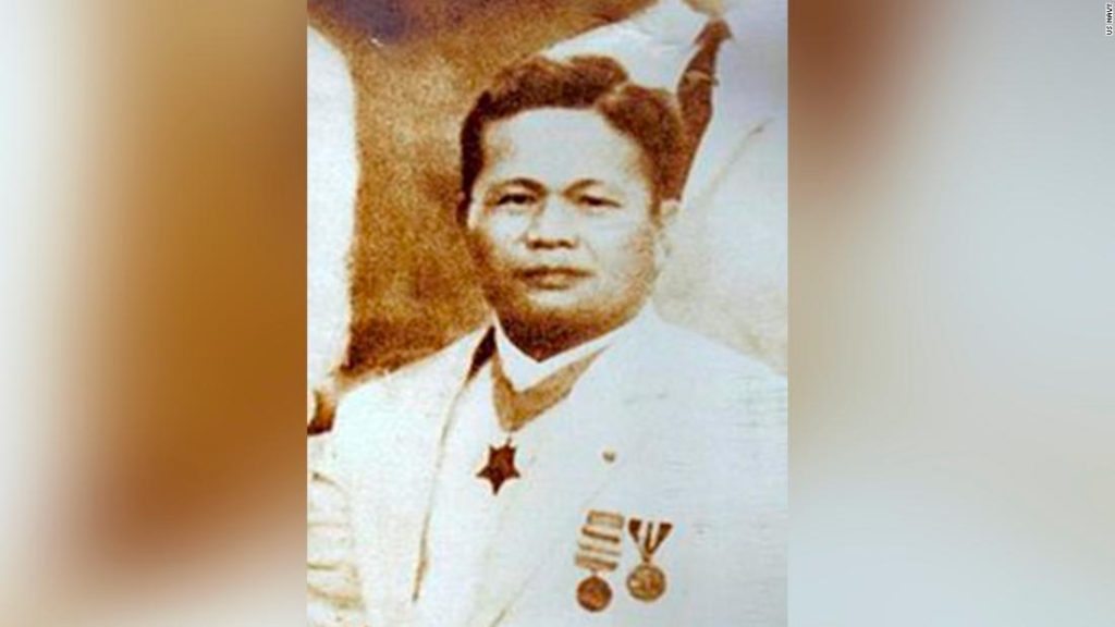US Navy Names Destroyer After Filipino Medal Of Honor Recipient